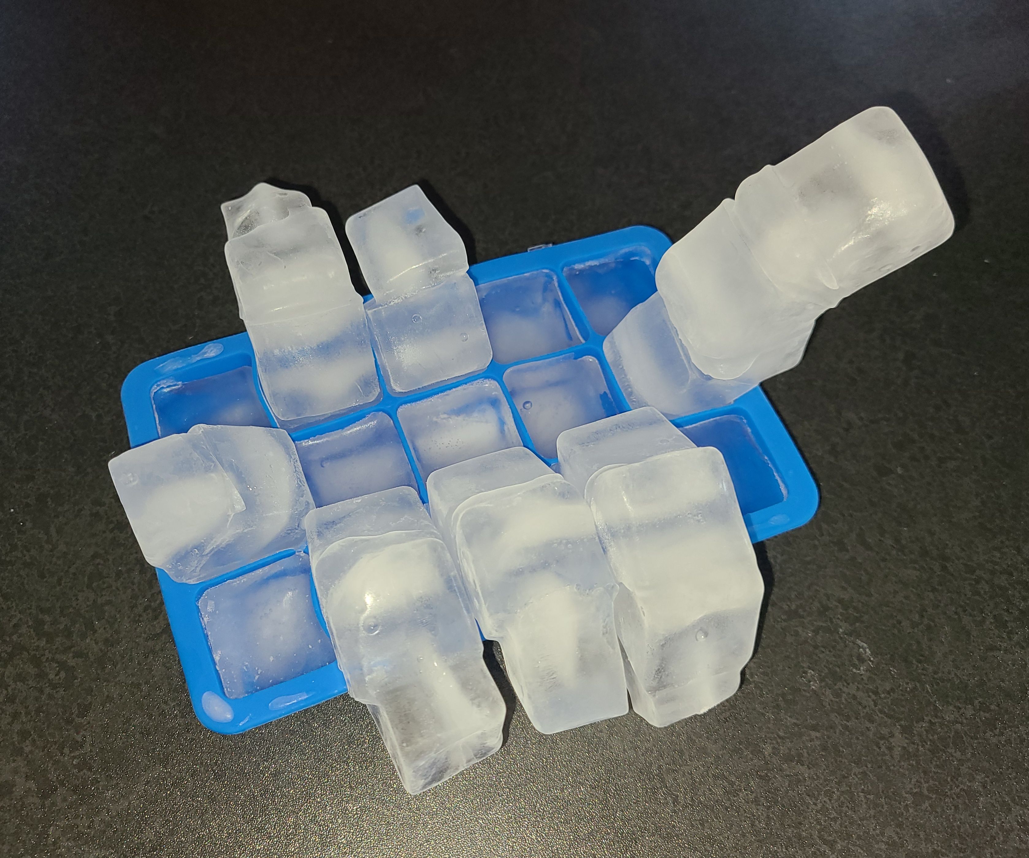 The ice cubes are evolving... | Scrolller