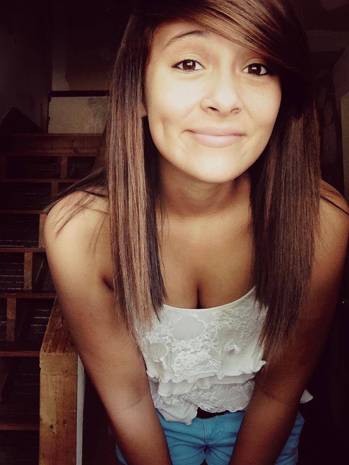 The lean in. | Scrolller