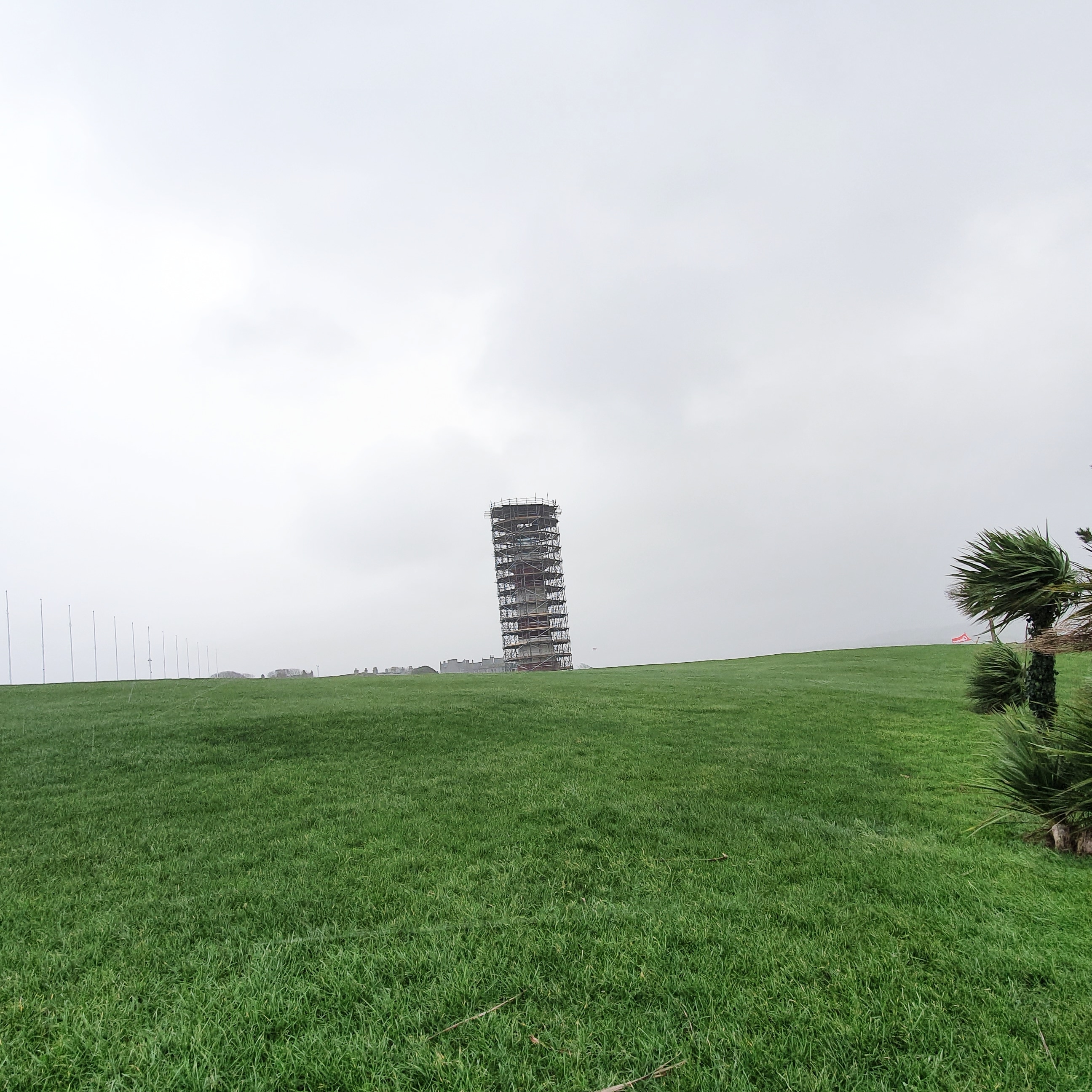 The leaning tower of Plymouth | Scrolller