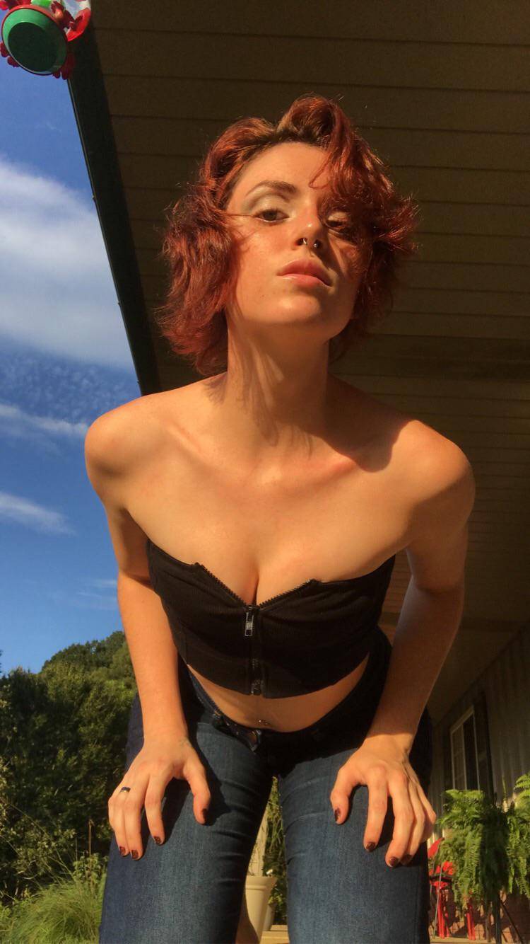 The light was hitting just right | Scrolller