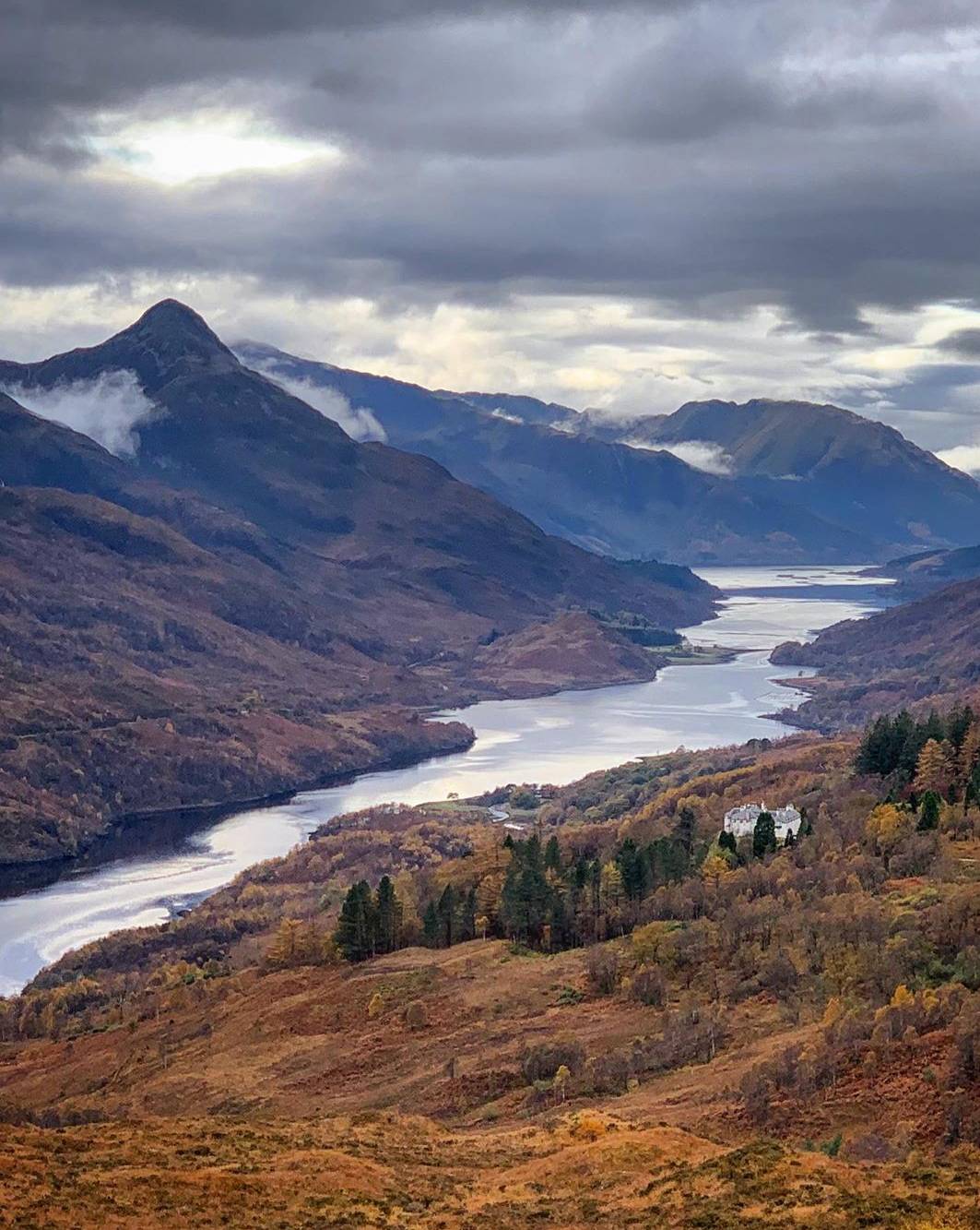 The Mountains make me feel so powerful | Scrolller