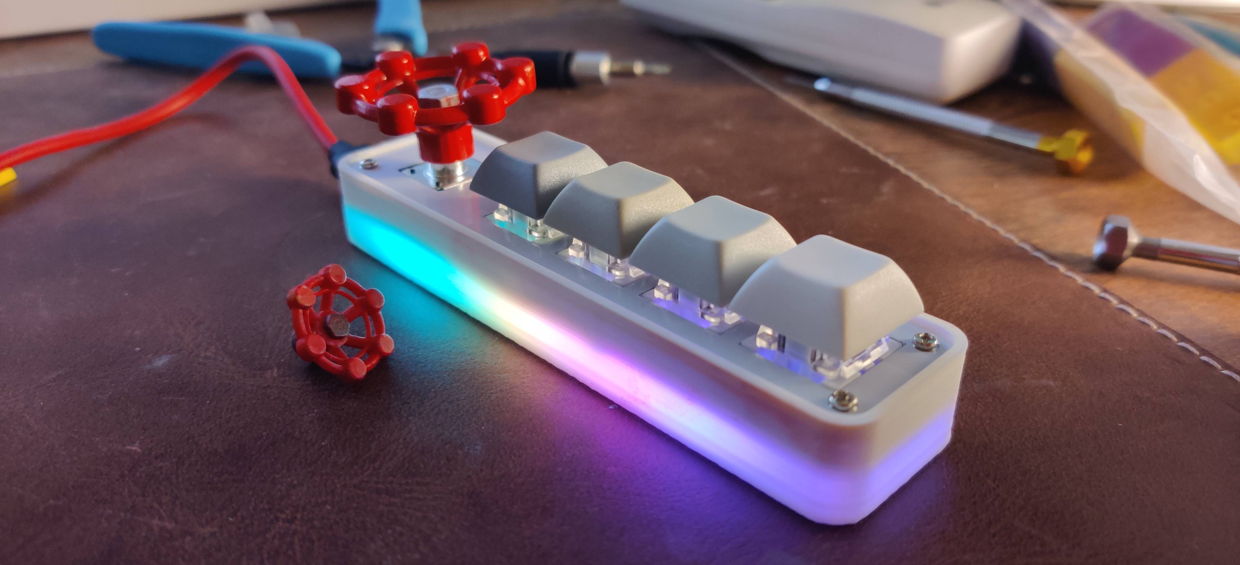 The valve brothers ;D | Scrolller