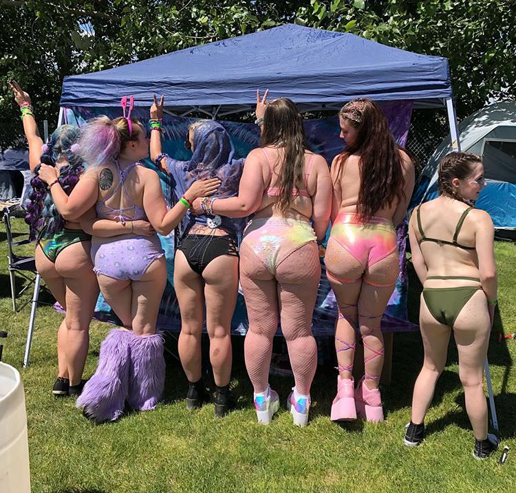 The whole spectrum here | Scrolller