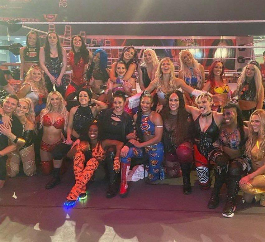 The Women’s Royal Rumble (and Tyson Kidd) | Scrolller