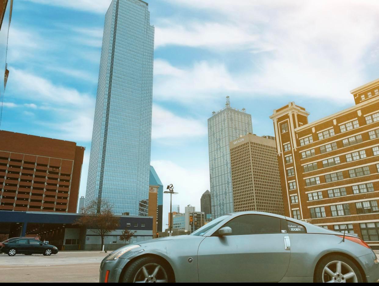 The Z and the skyline ;) | Scrolller