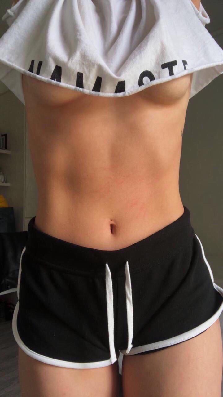 Thes shirts need standing ovation | Scrolller