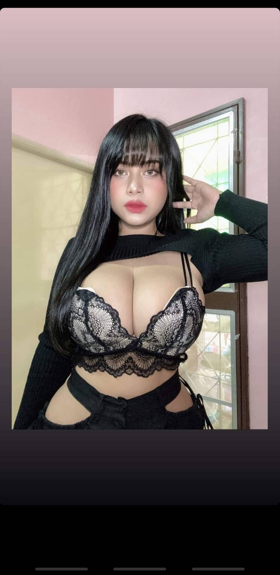 These melons! Would be a treat!! Anyone know her? | Scrolller