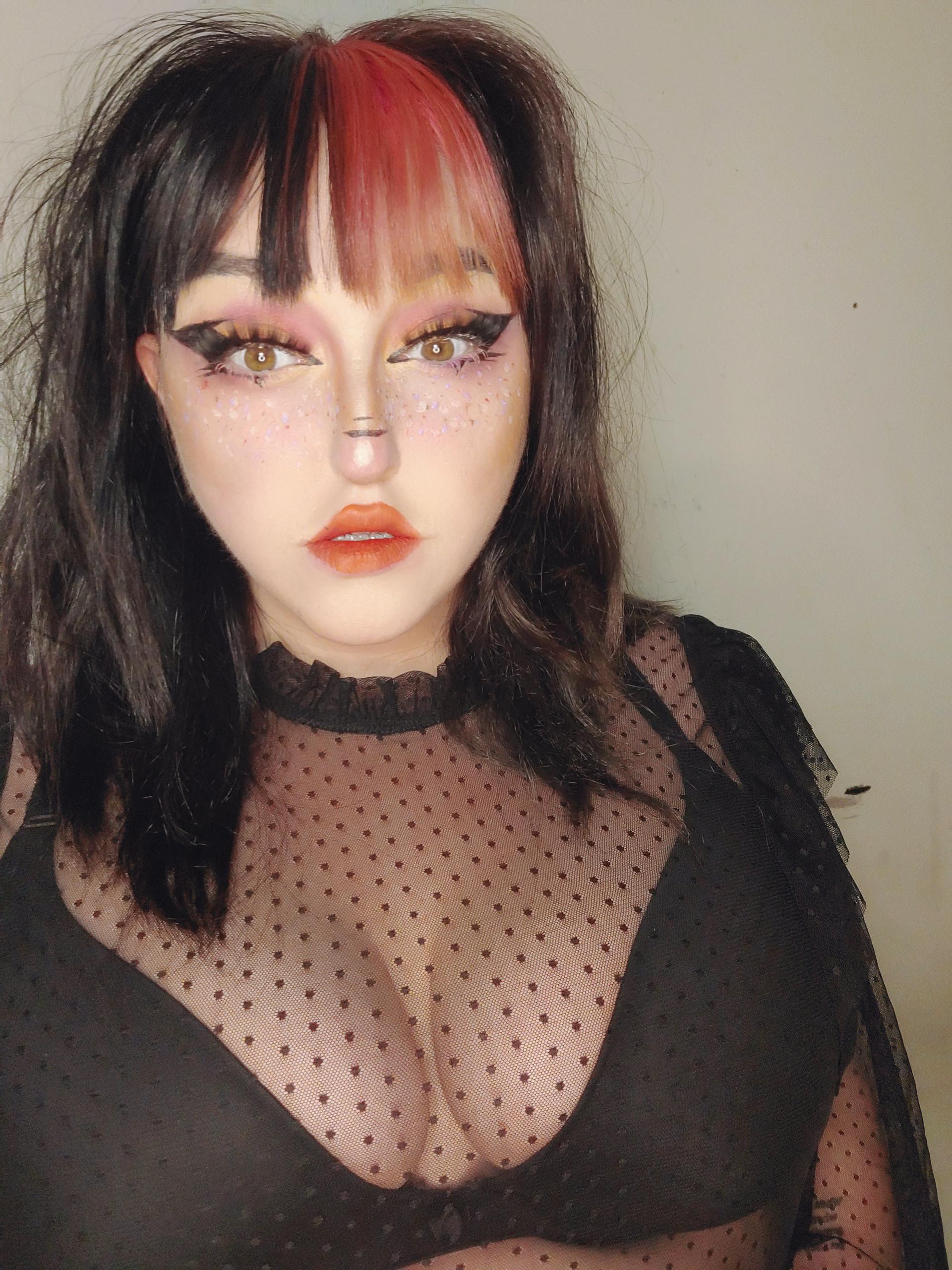 They are natural and they are a pain but damn do they make mediocre makeup look good :) | Scrolller