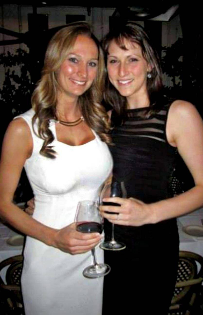 They're sisters 😬 | Scrolller