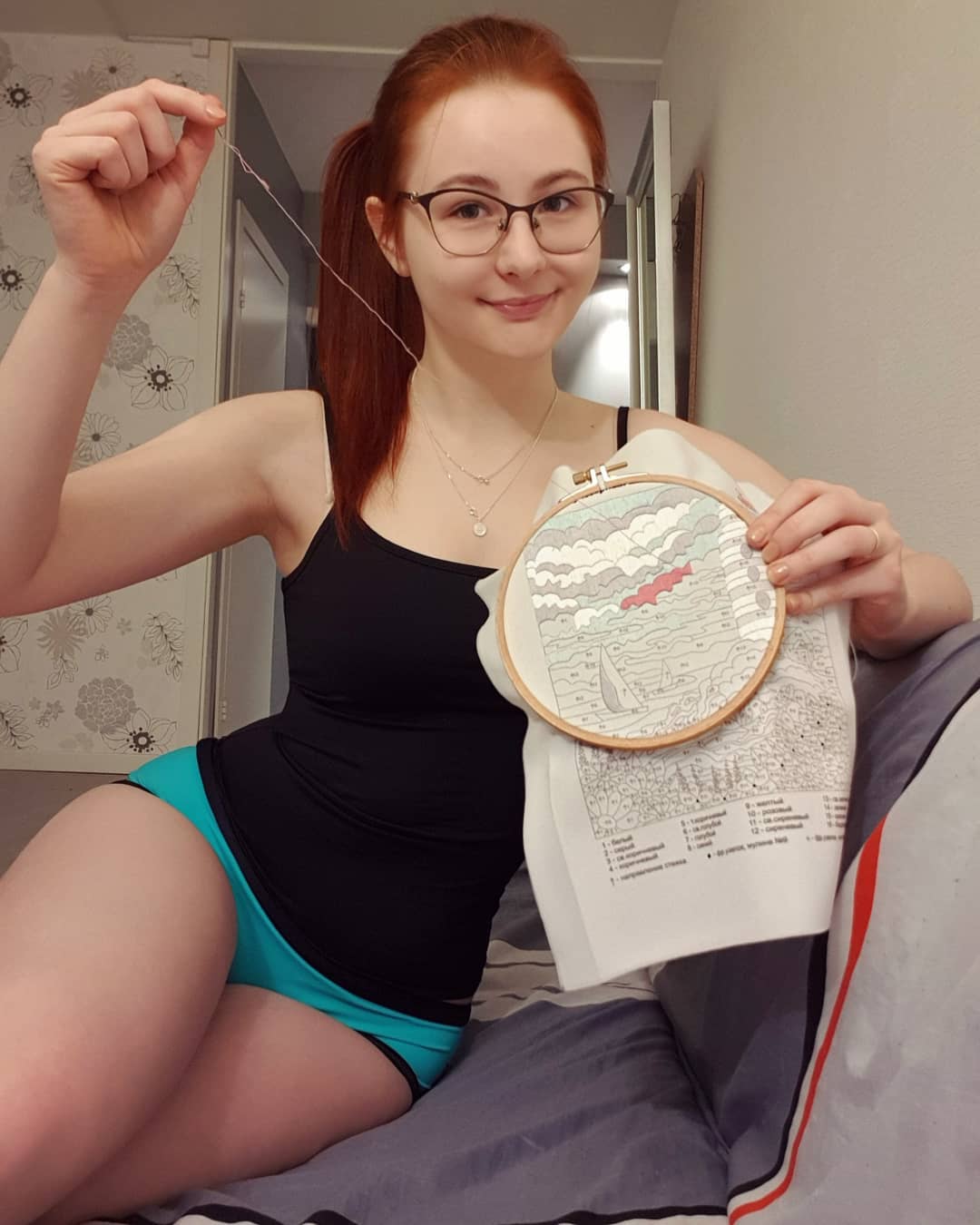 Thicc-thighed embroiderer | Scrolller