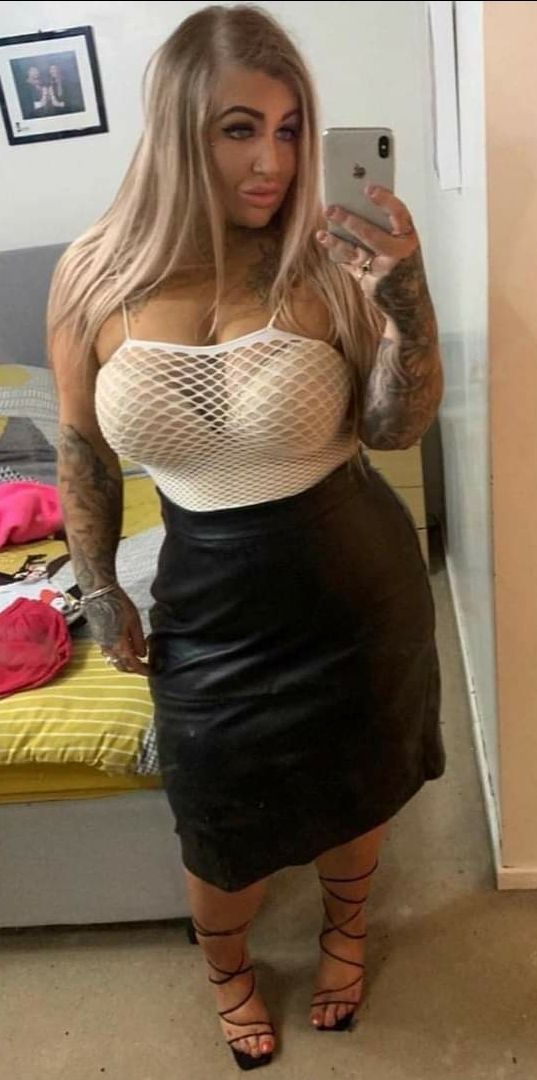 Thick in leather | Scrolller