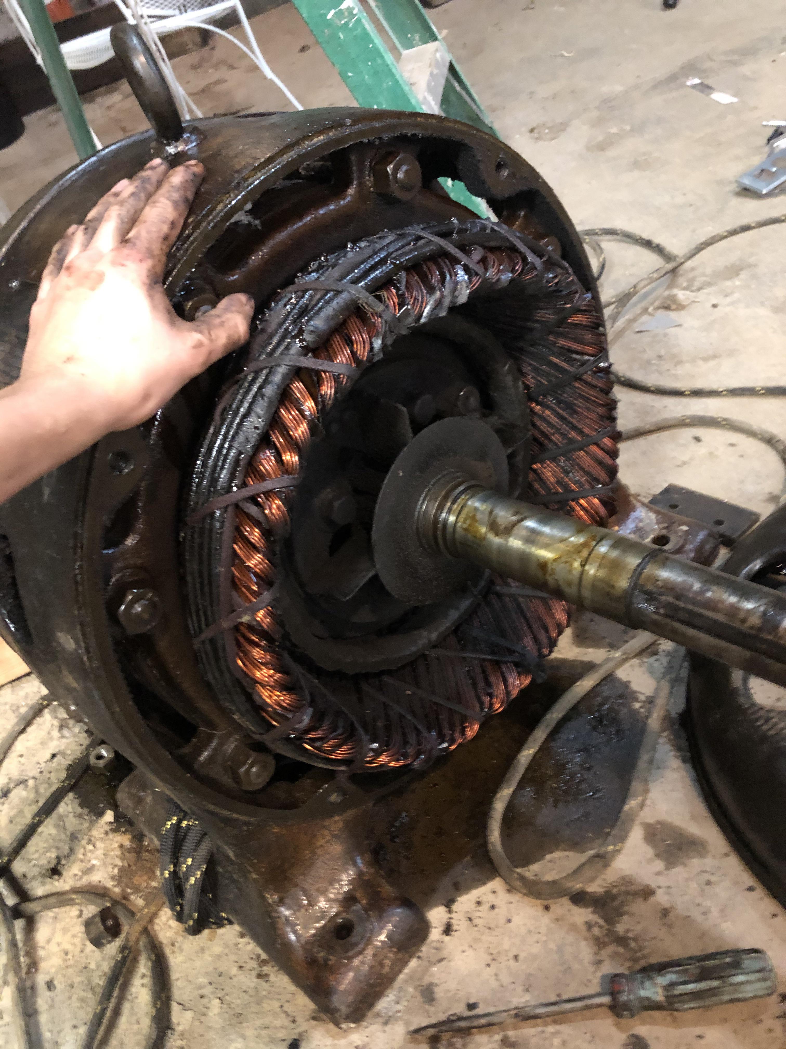 This beautiful 2 phase elivator motor | Scrolller