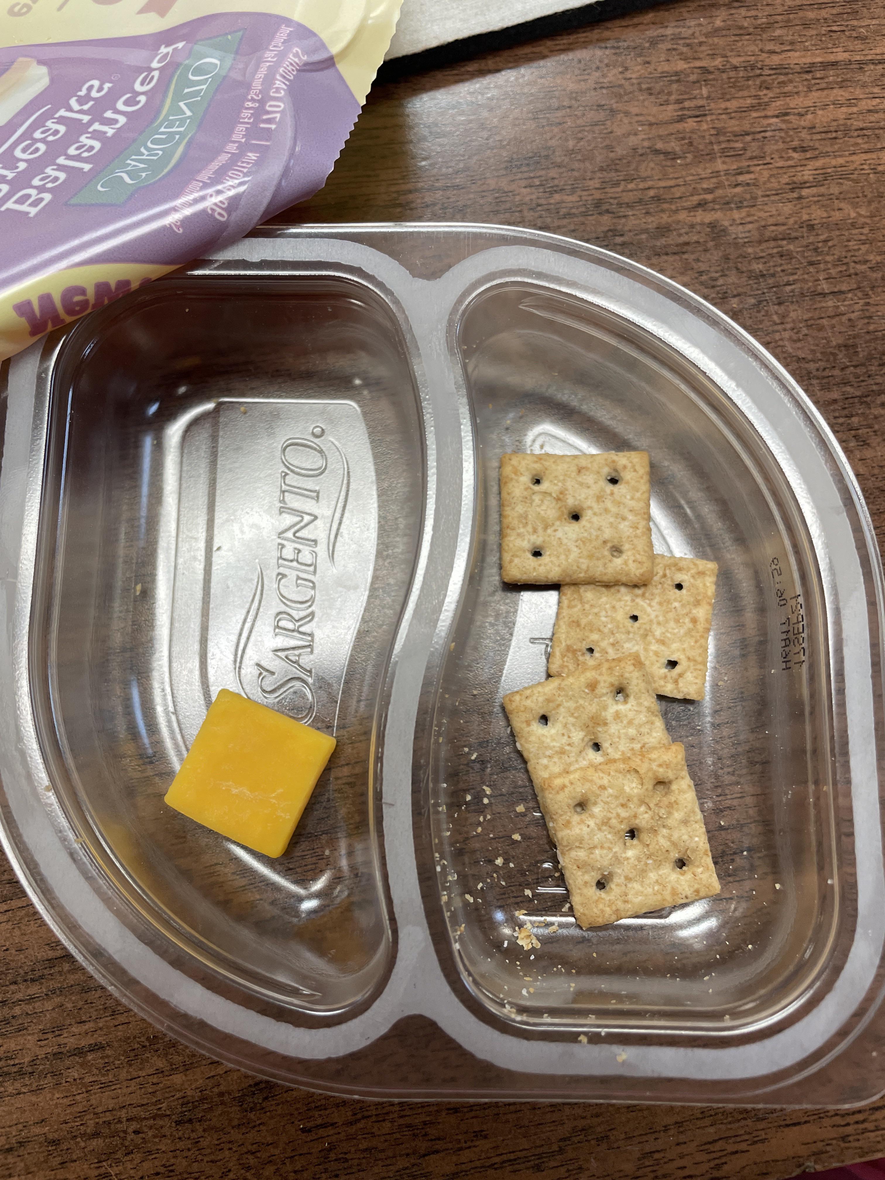this cheese & cracker ratio | Scrolller