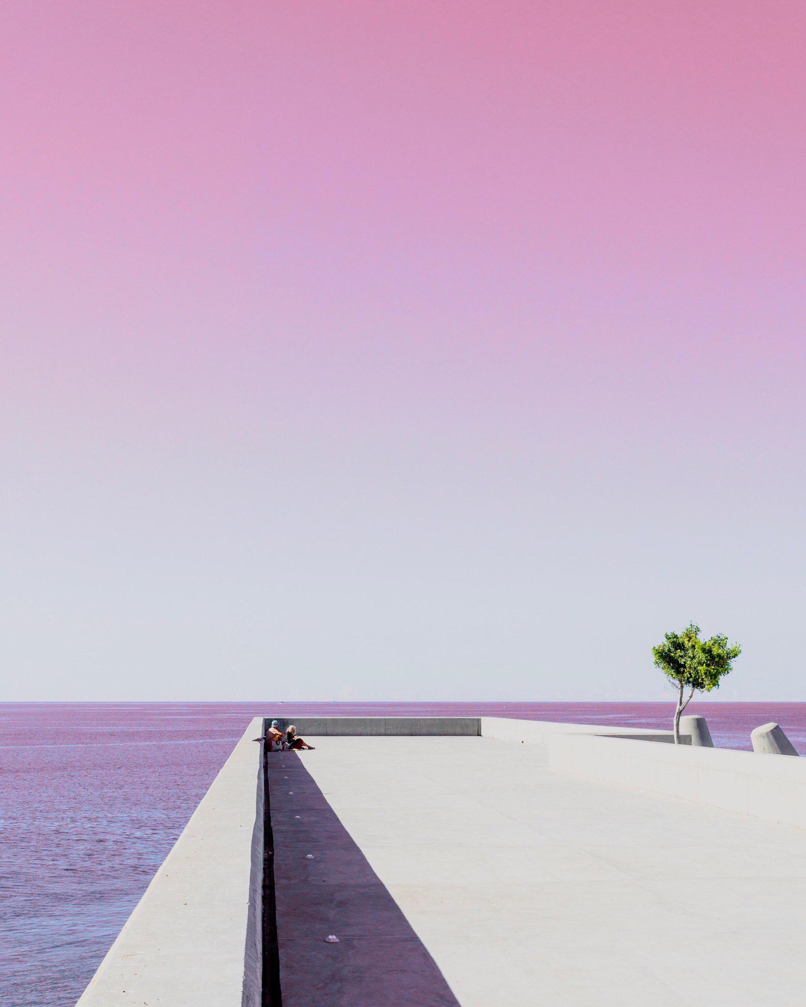 This daydream is dangerous | Scrolller