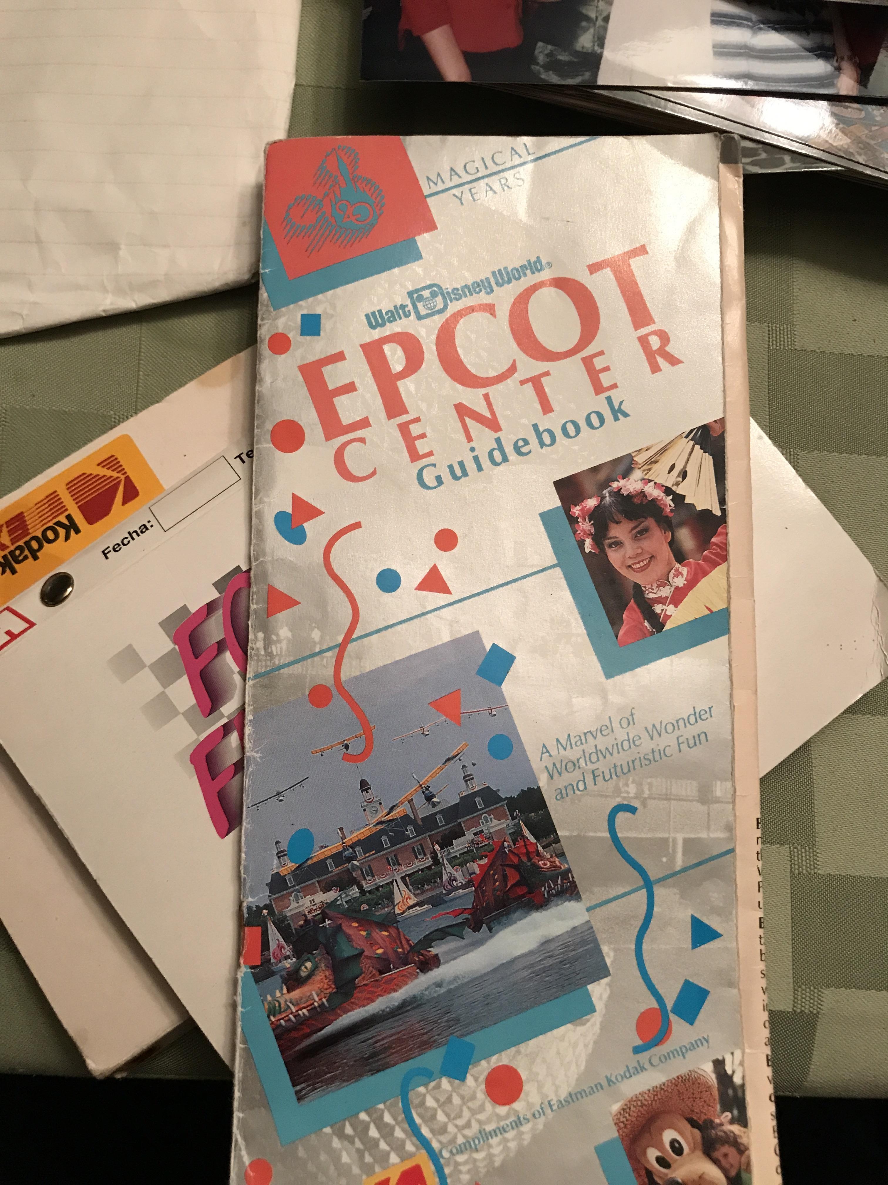 This Epcot Guidebook | Scrolller