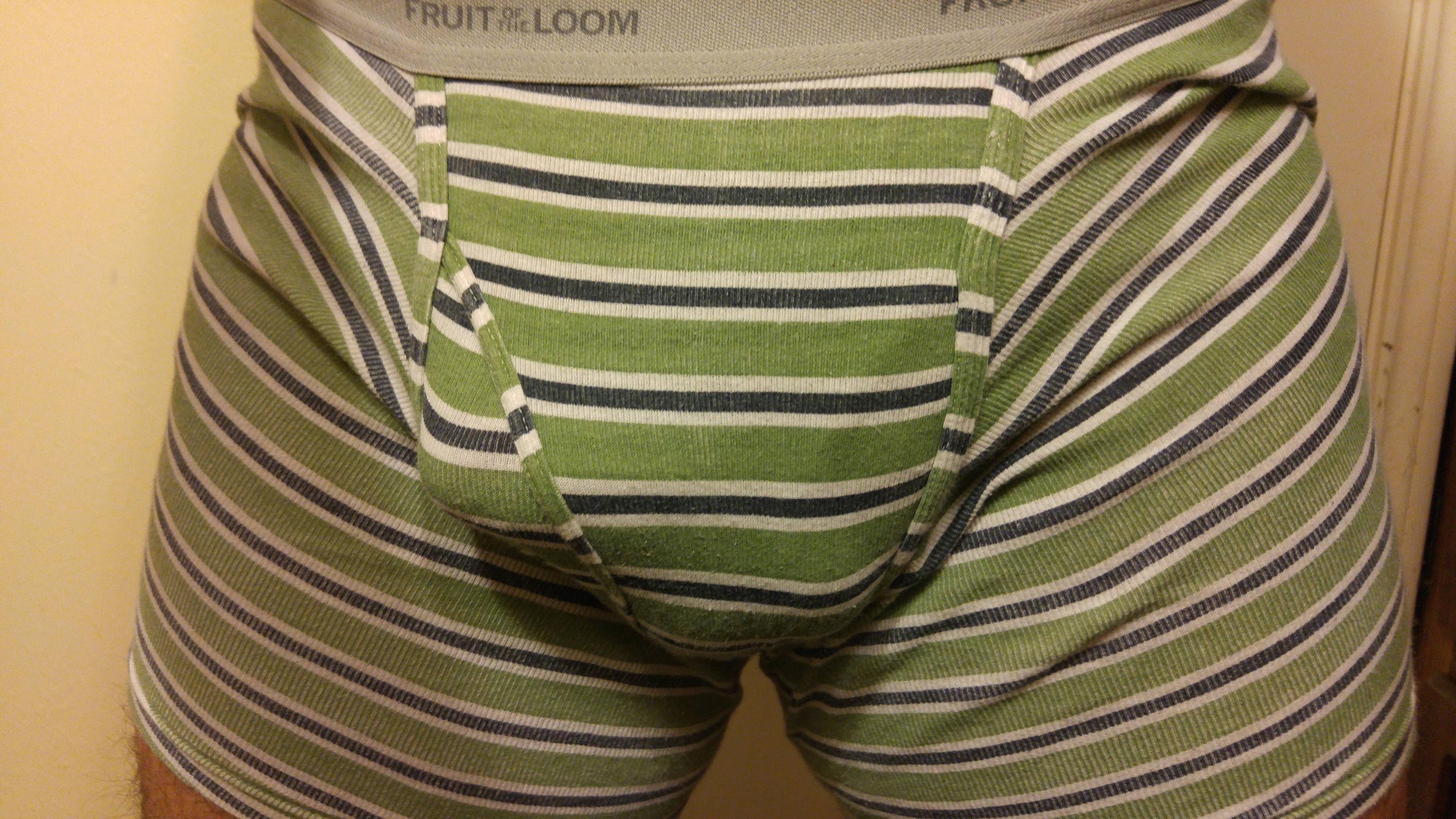 This is my small bulge. He ain't much but I figure he gets the job done. | Scrolller