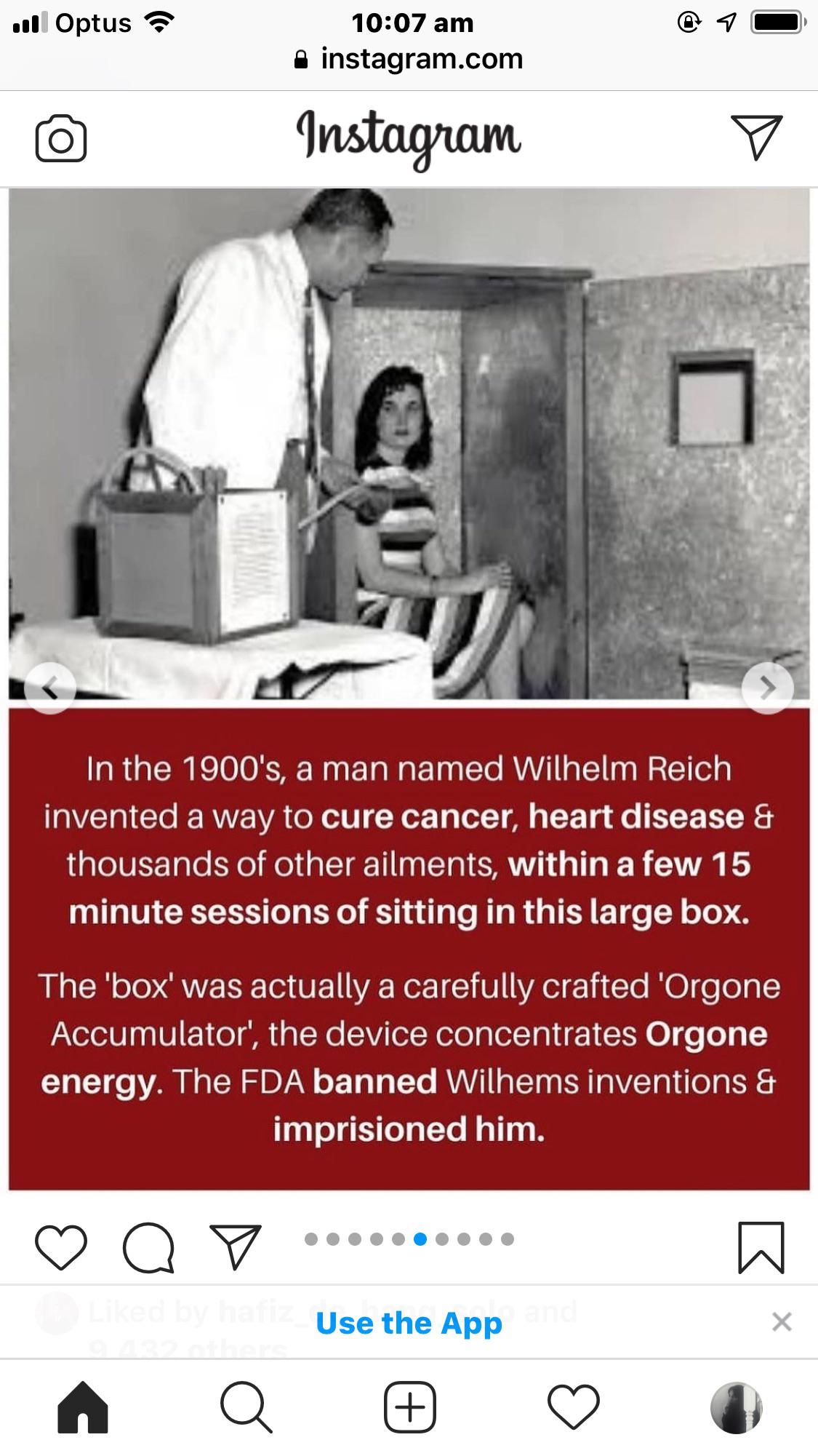 This reminds me of Denise Richards and her husband. | Scrolller