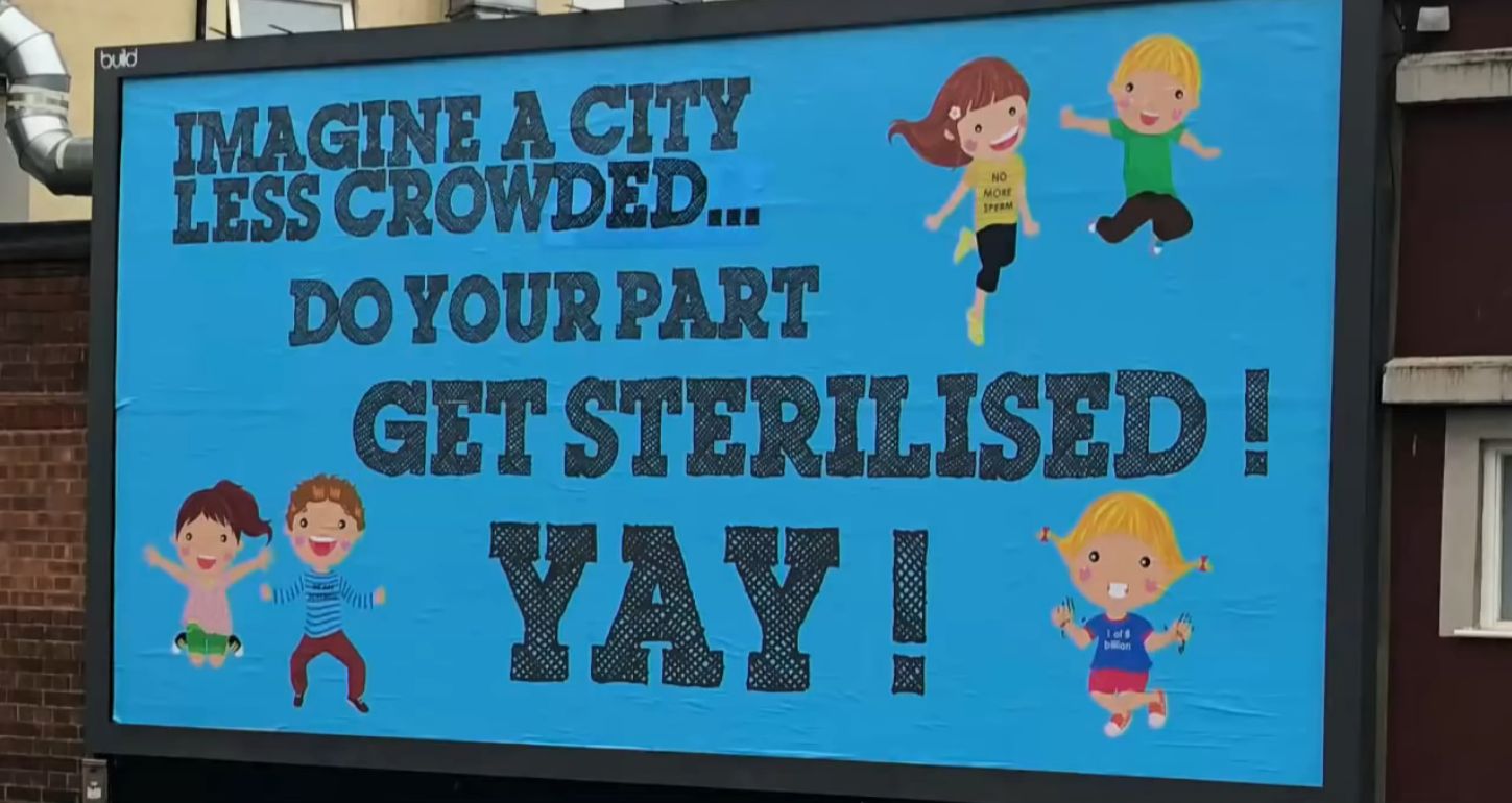 This sign is correct. | Scrolller