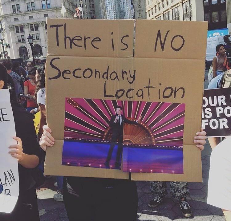 this sign is important. | Scrolller