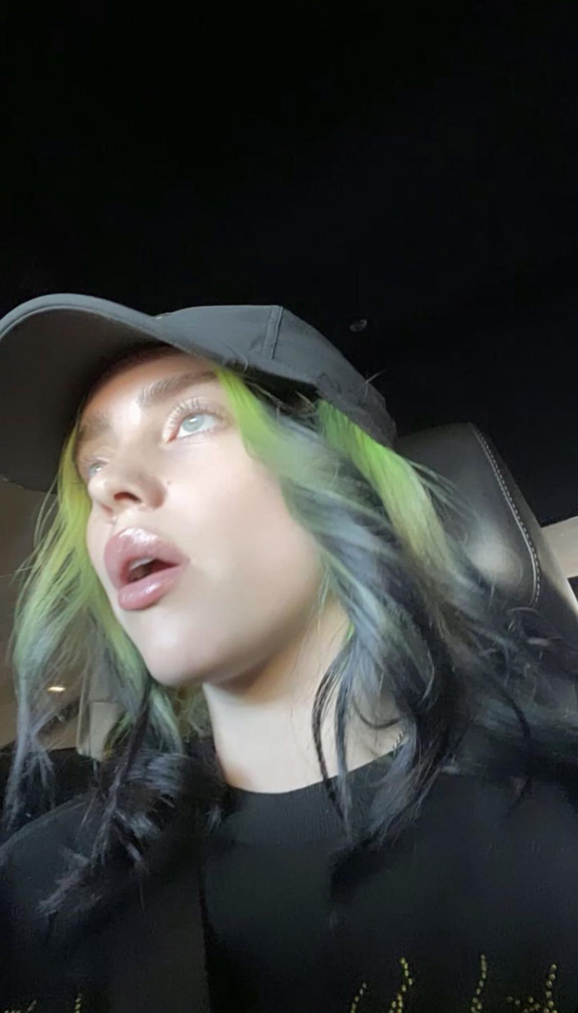 Those Lips Tho Scrolller