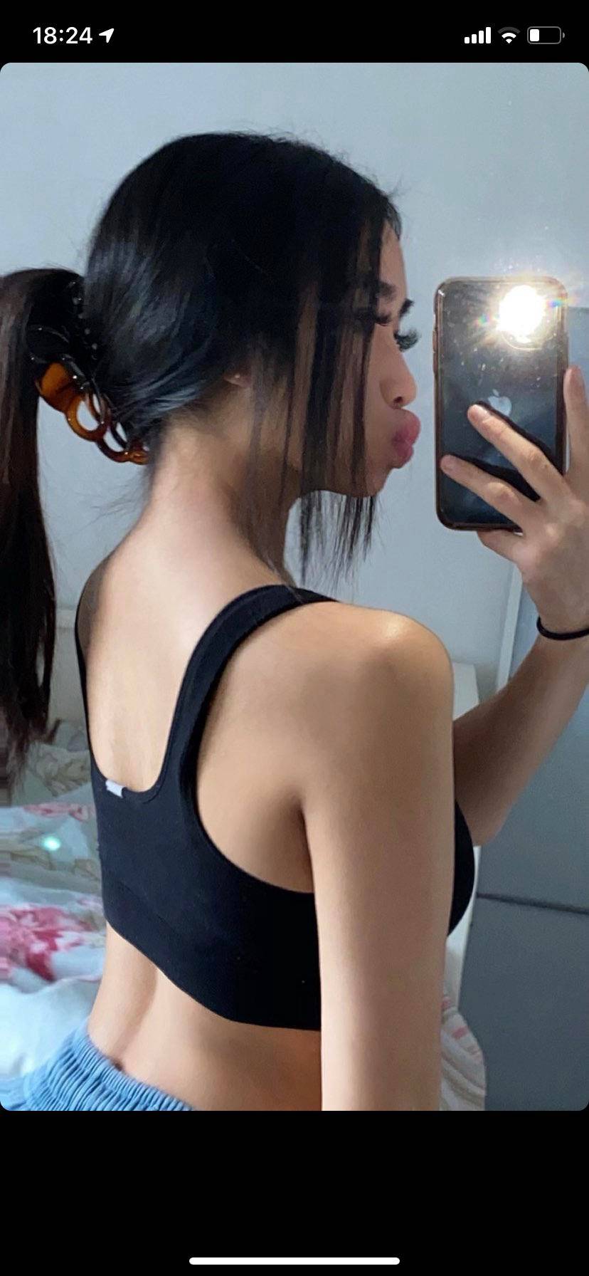 Those shoulders look good to grab | Scrolller