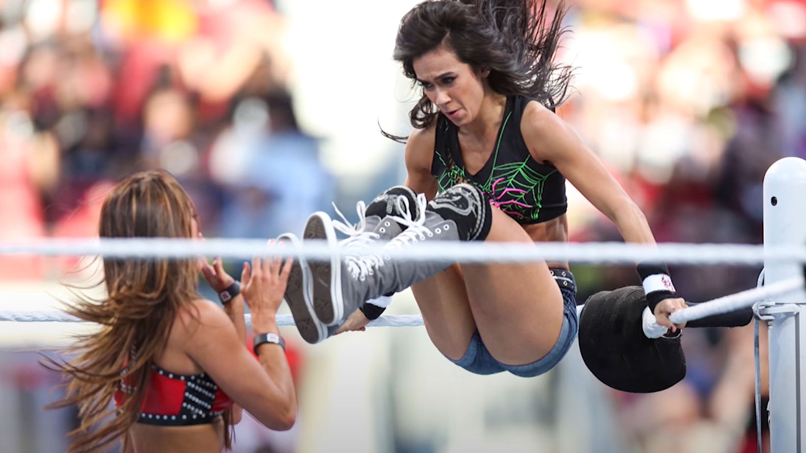 Those thighs on AJ Lee | Scrolller