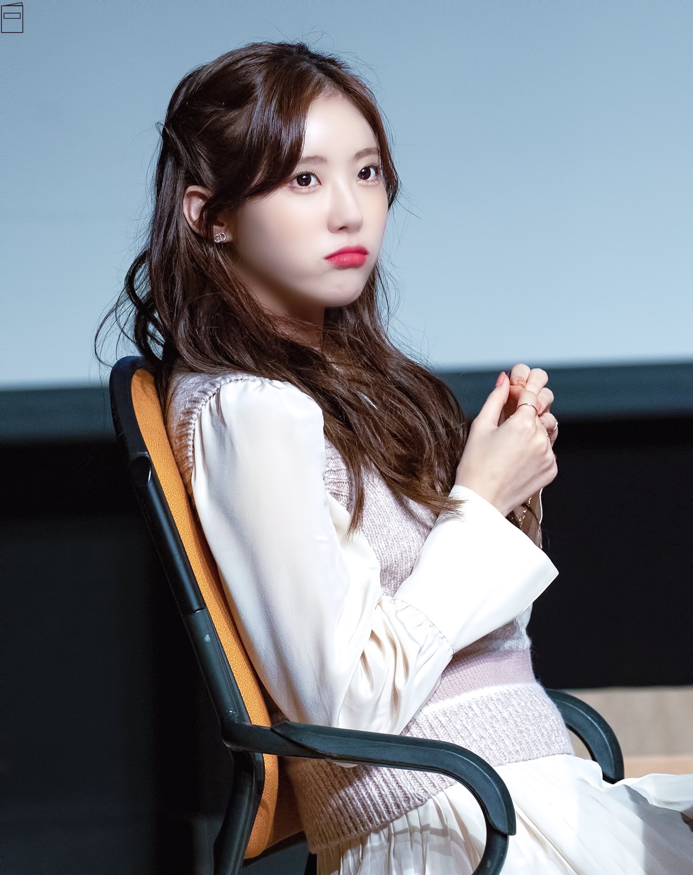 Thoughtful Luda | Scrolller