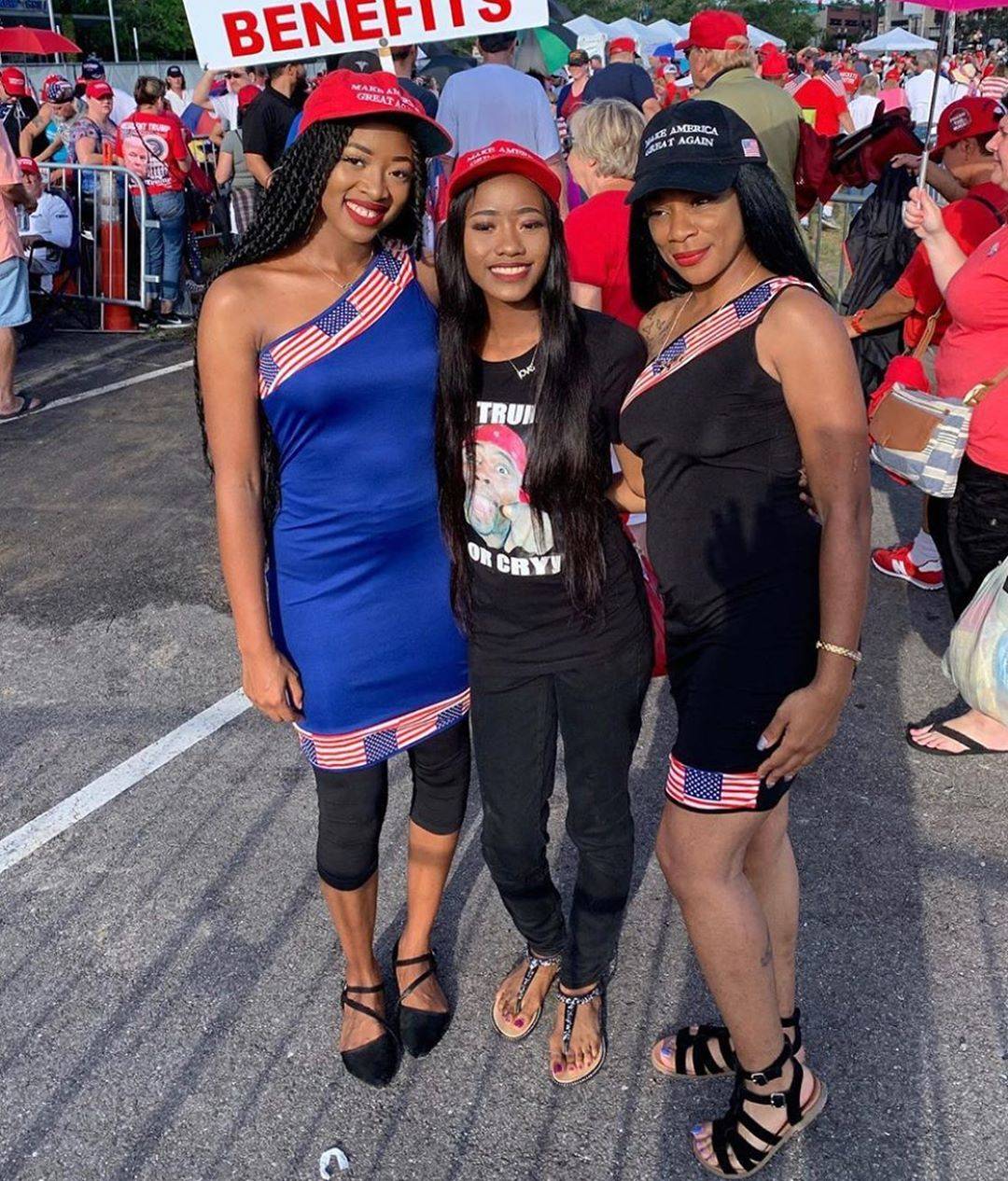 Three based Patriots | Scrolller