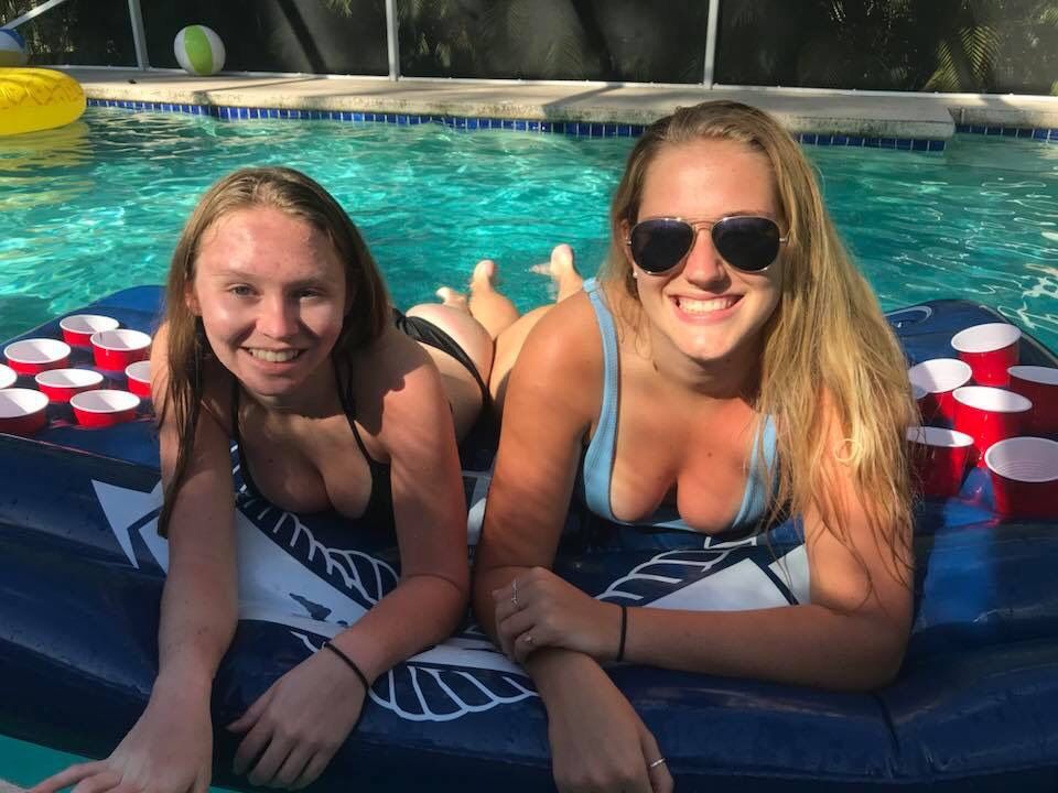 Sloppy Summer Gals | Scrolller