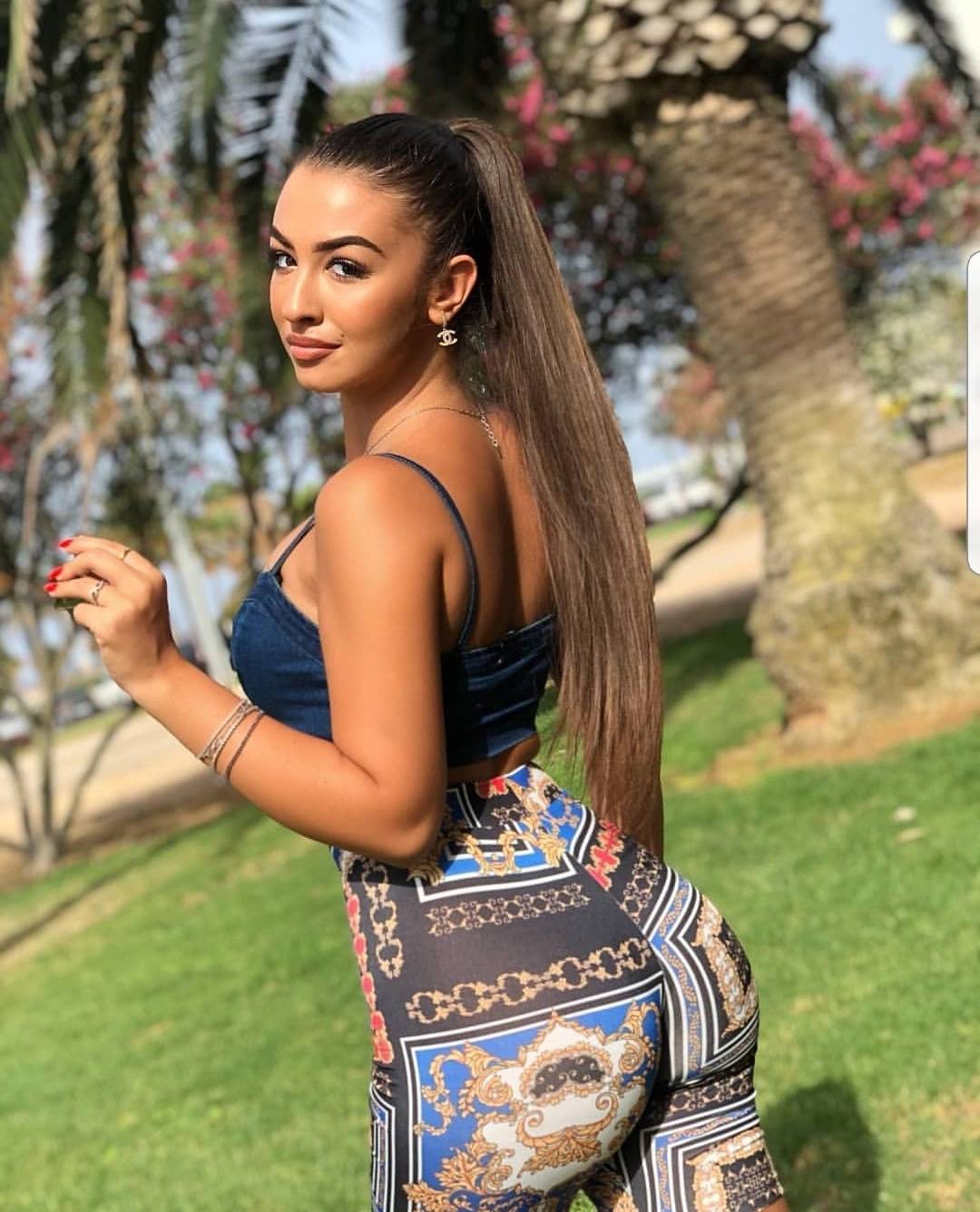 Tight and silky | Scrolller