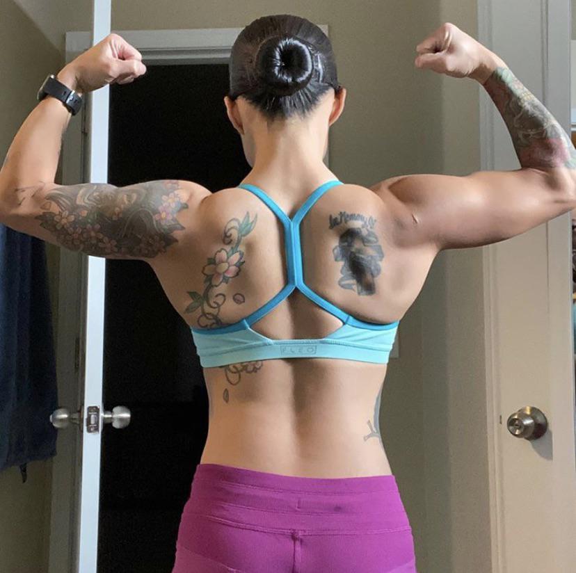 Tight bun | Scrolller