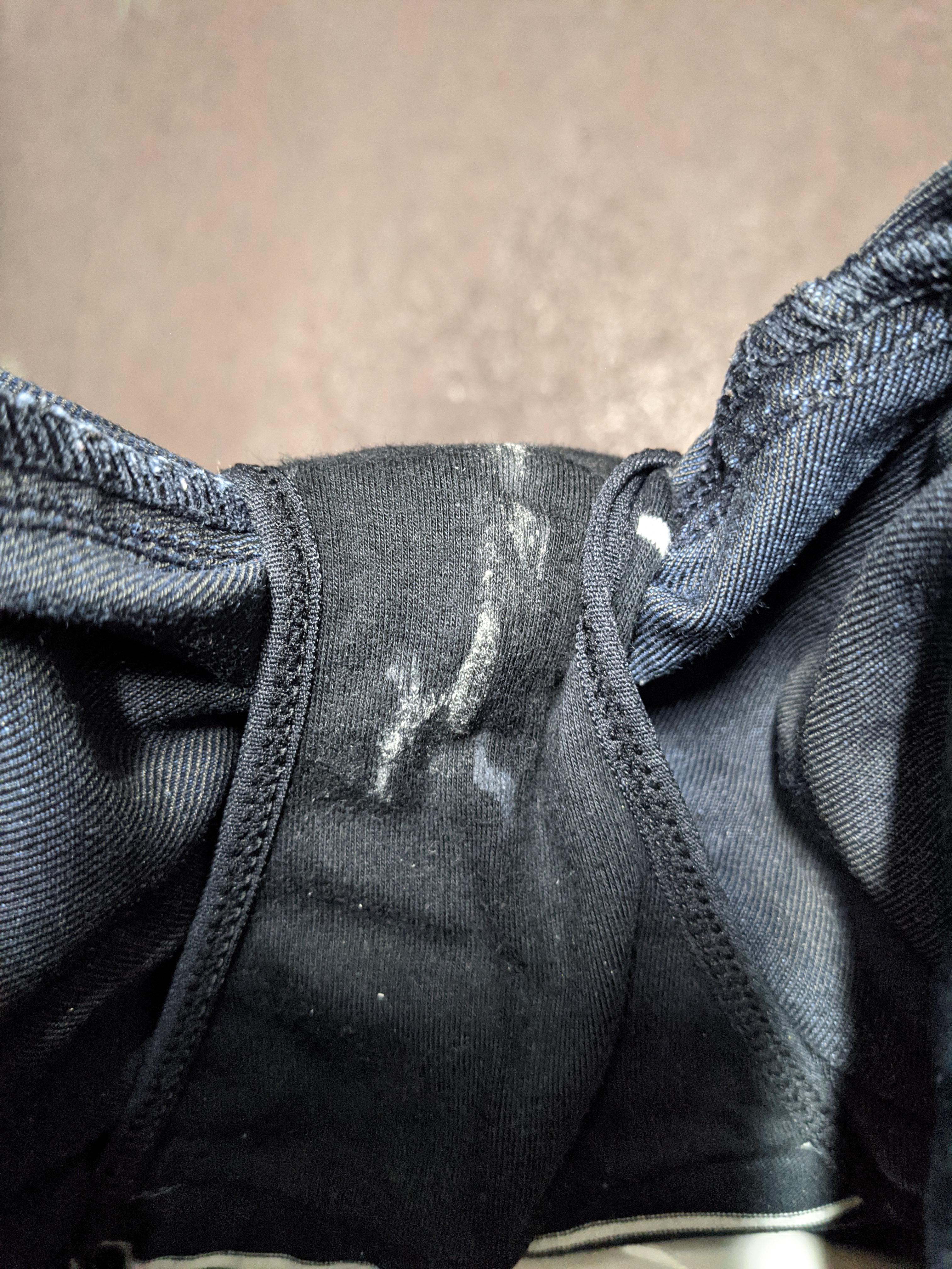 Tight jeans always rub me in the right way 🥵 | Scrolller