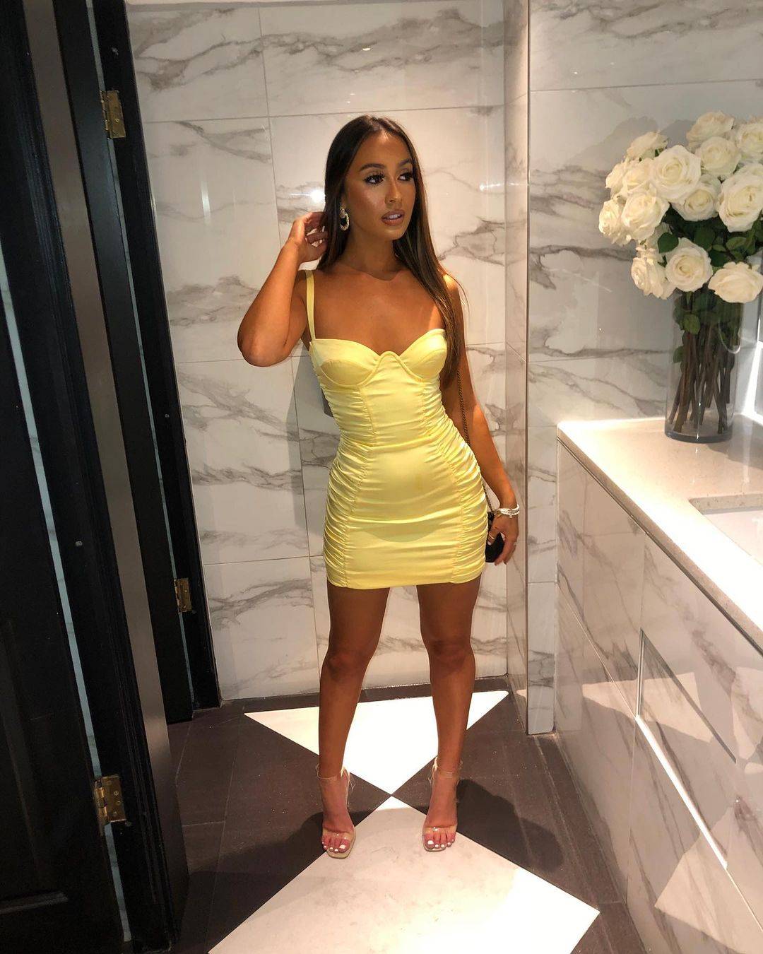 Tight yellow | Scrolller