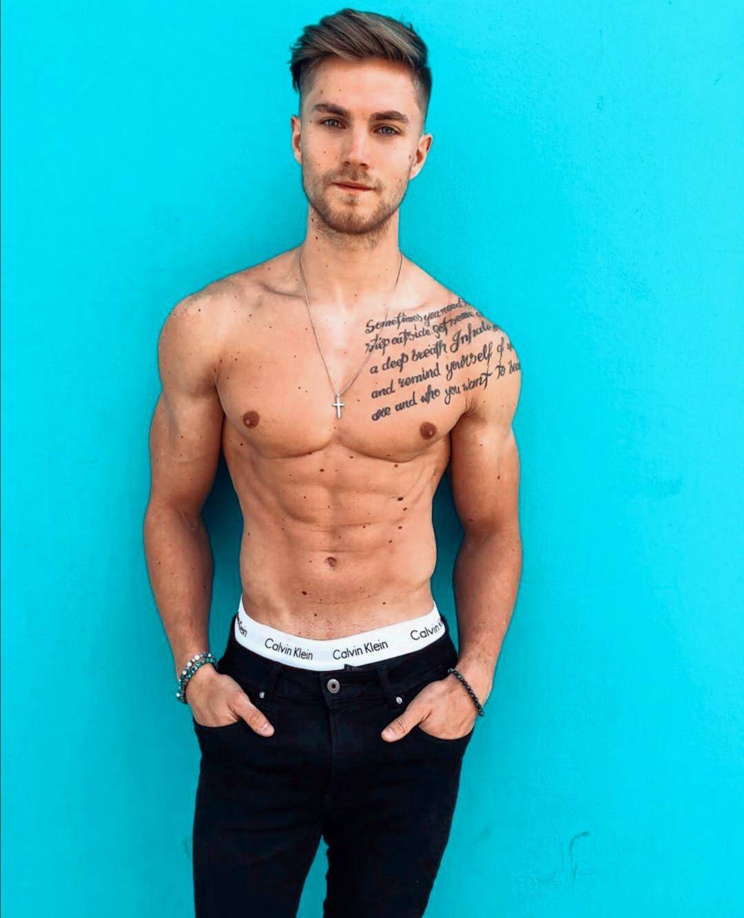 Tim (@timwrng) | Scrolller