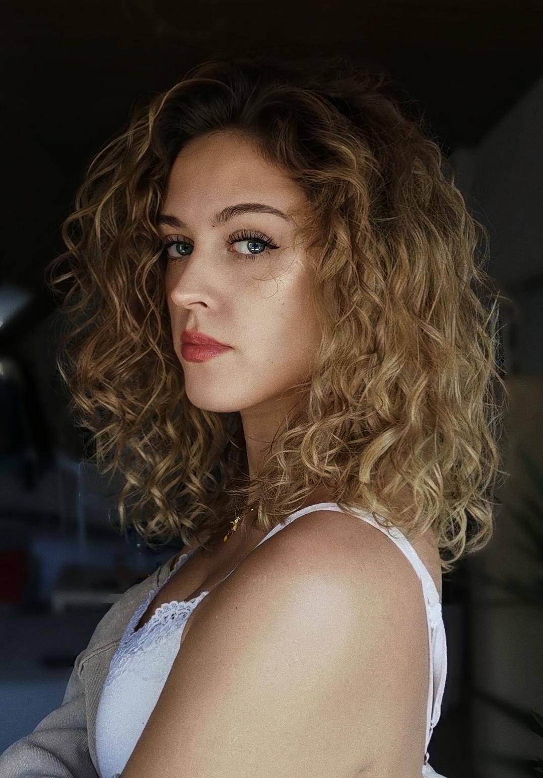 Timer Selfie: still learning to love my natural hair :) (F22) | Scrolller