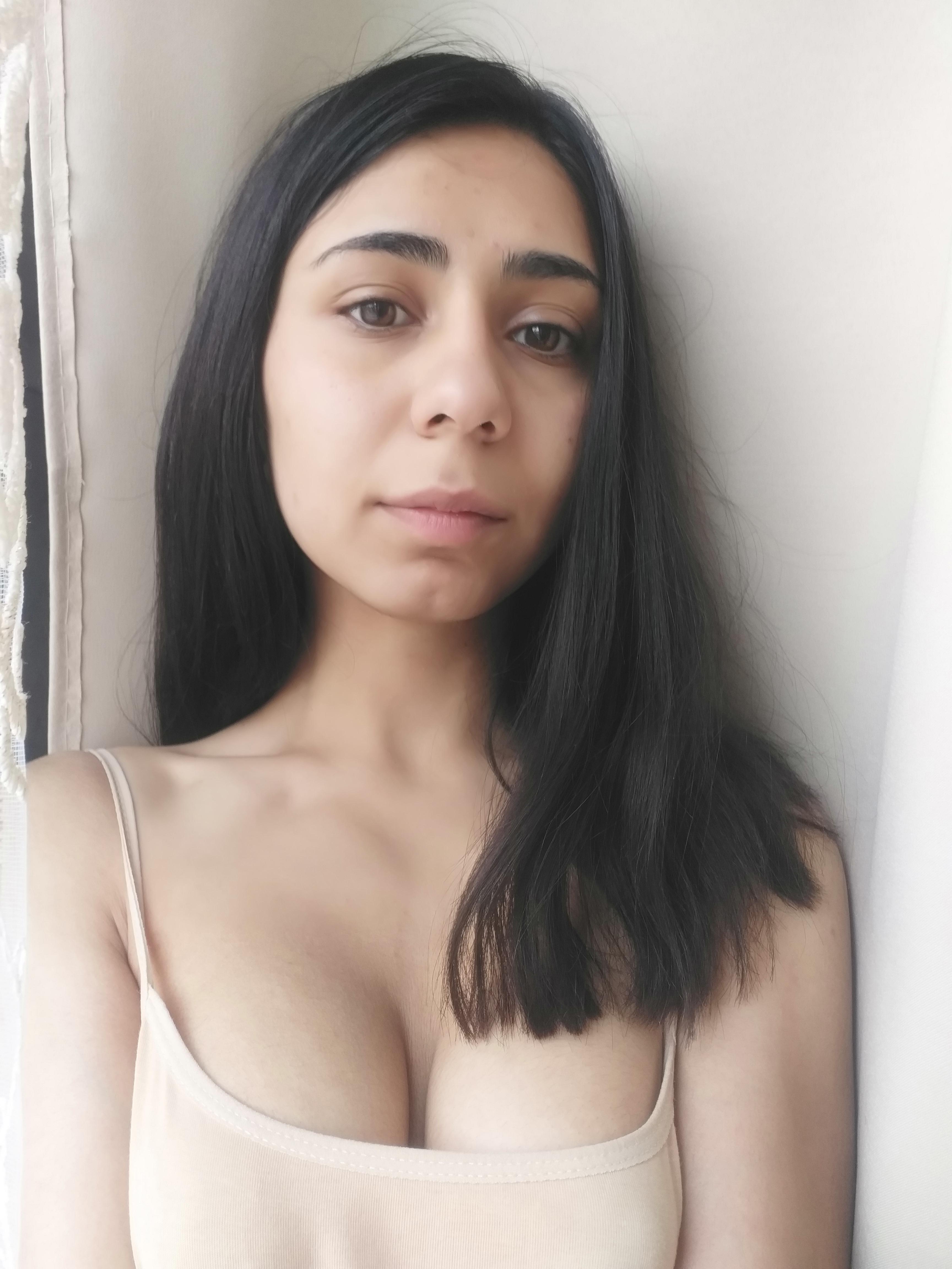 Tired, no makeup, no filter face | Scrolller