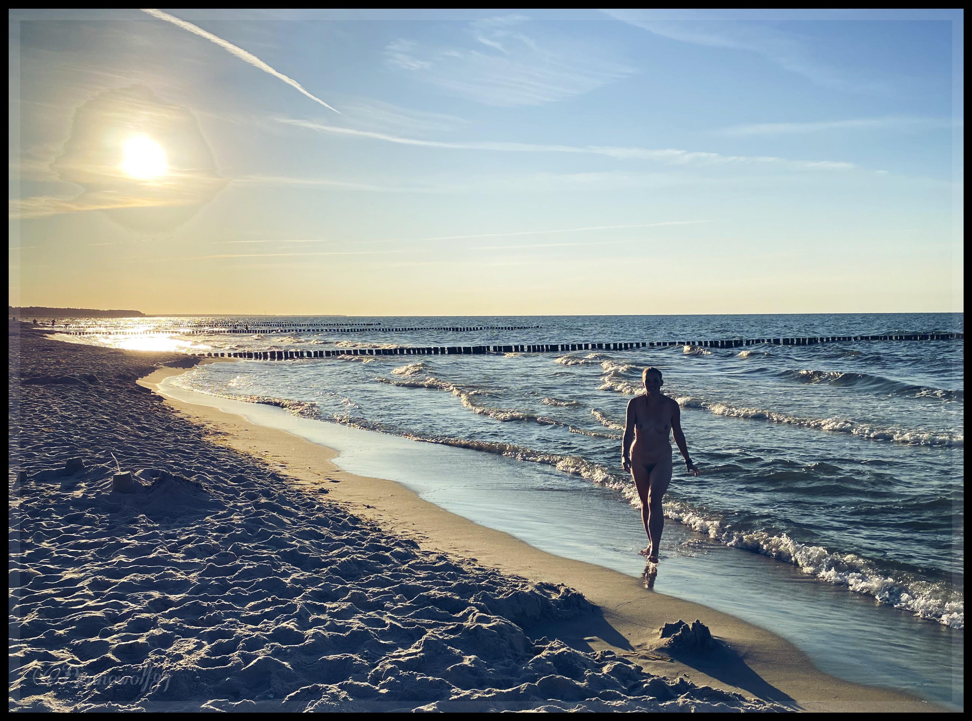 Before sunset bath... | Scrolller