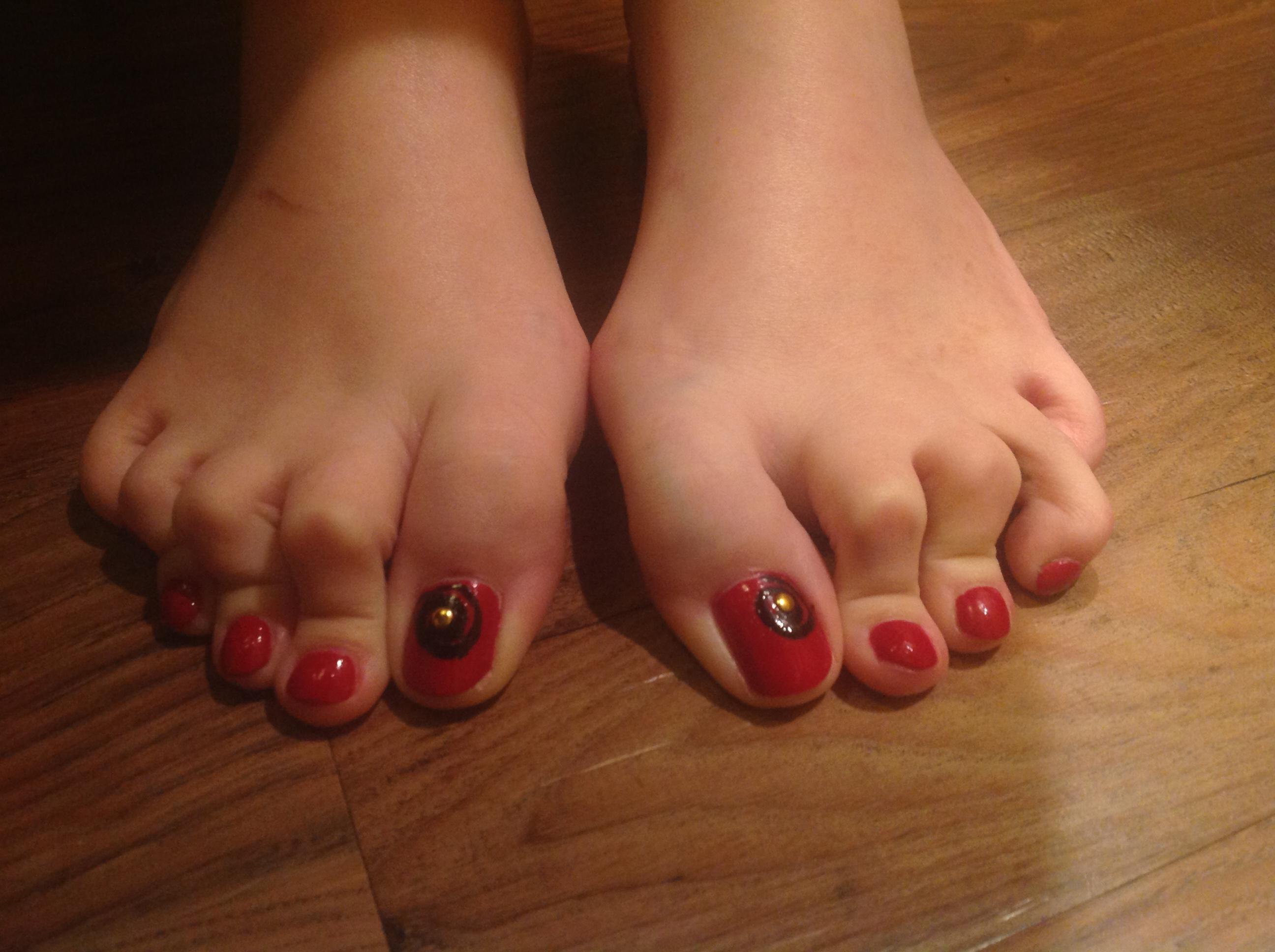 Toe Bend | Scrolller