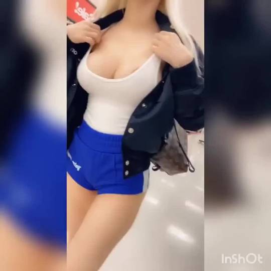 Top is Optional | Scrolller