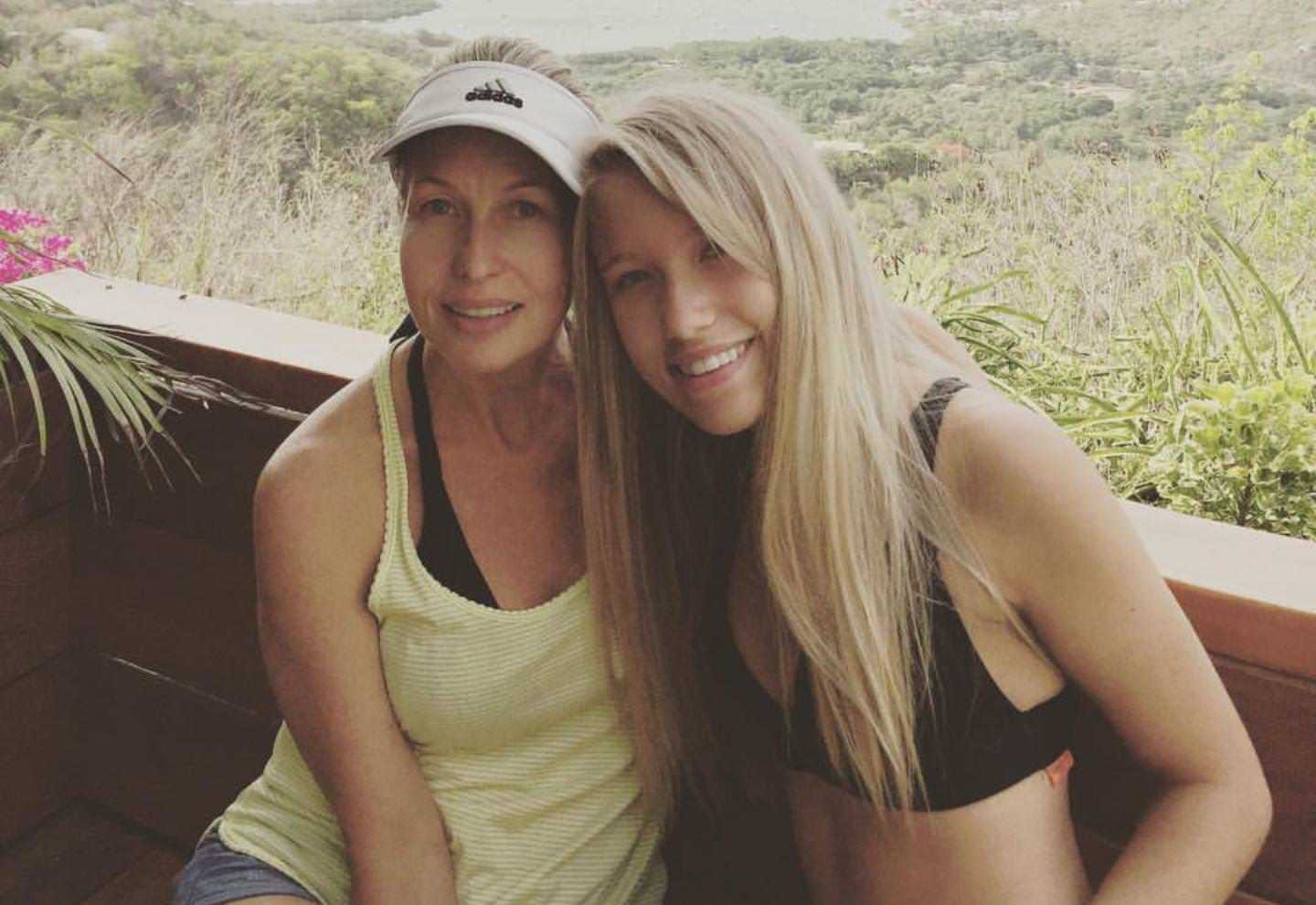 Tough one | Scrolller