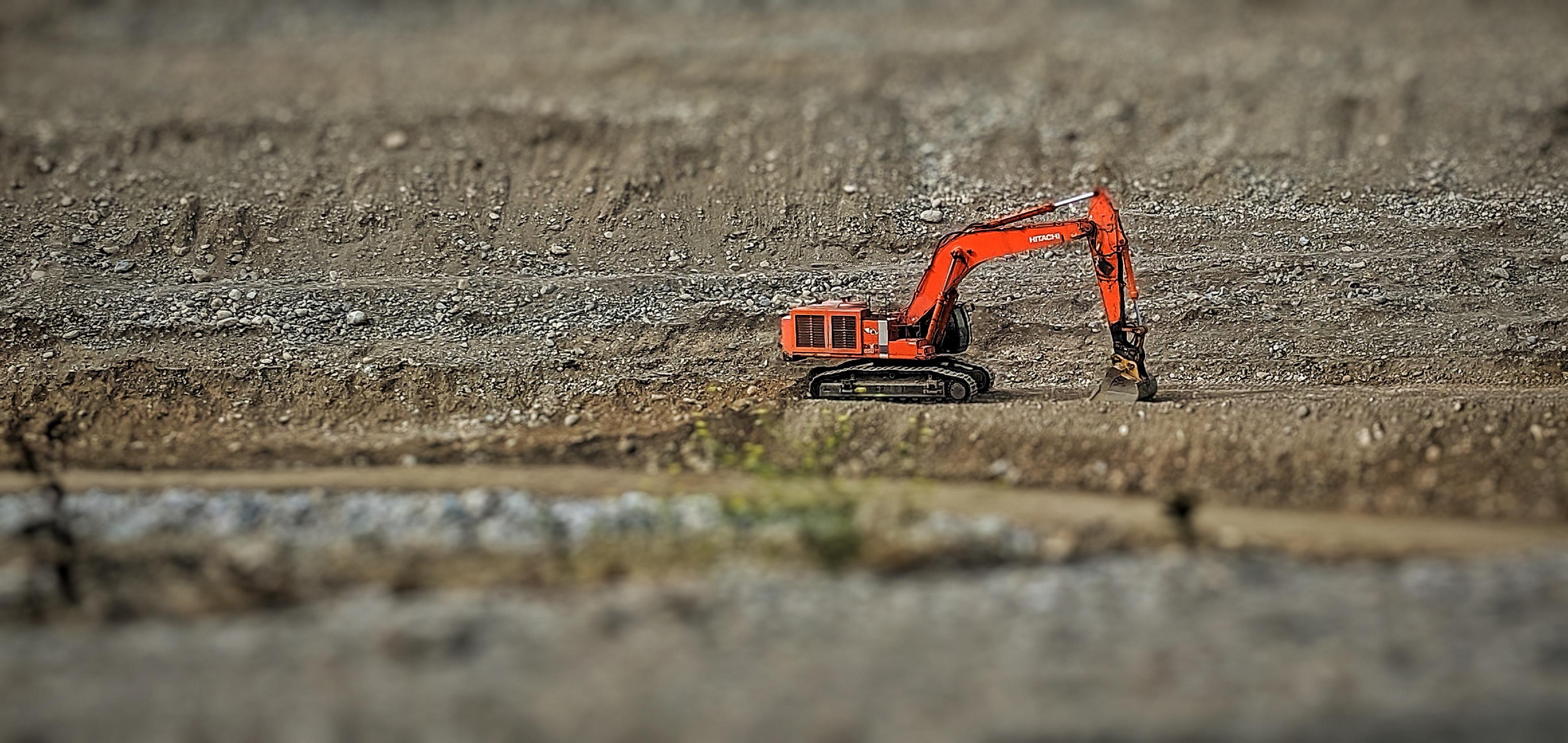 Toy excavator | Scrolller