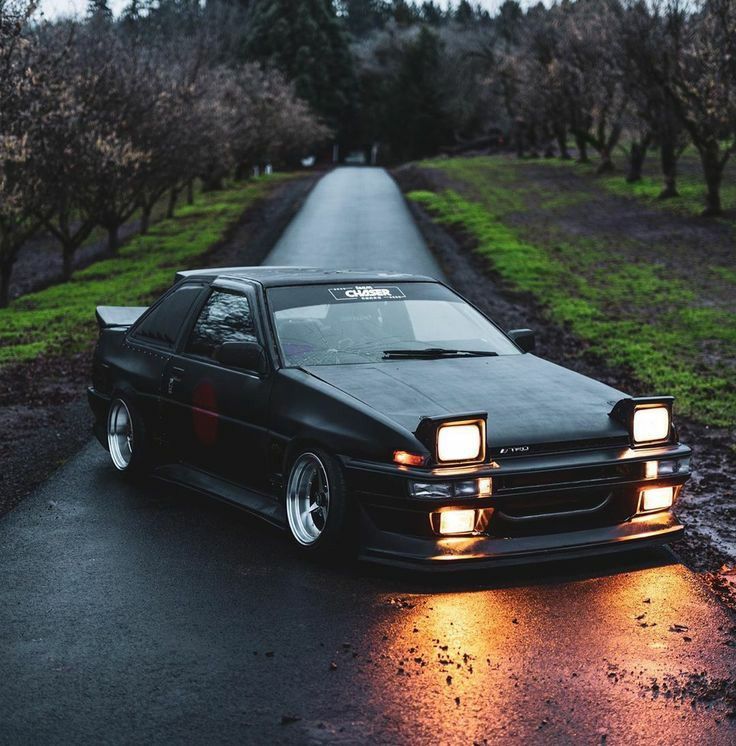 Toyota Corolla AE86 Trueno | Scrolller