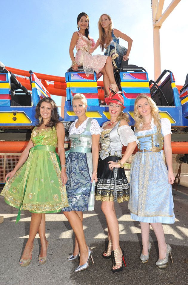 Traditional Bavarian costumes | Scrolller