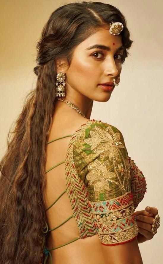 Traditional beauty | Scrolller