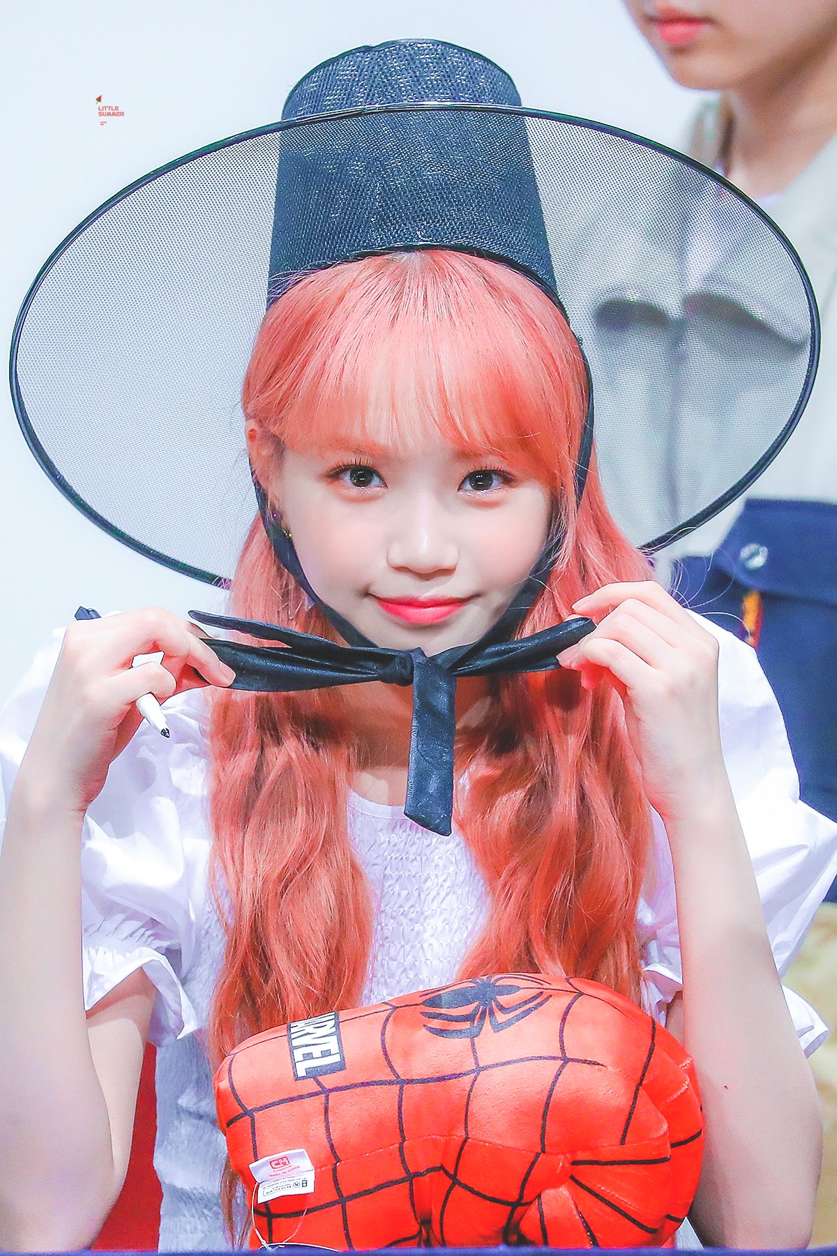 Traditional Chaewon | Scrolller