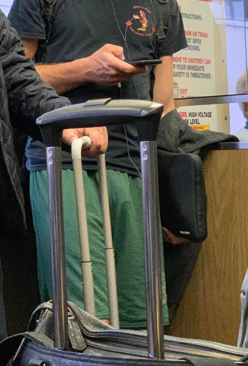 train bulge. edited and reposted. 🍆 | Scrolller