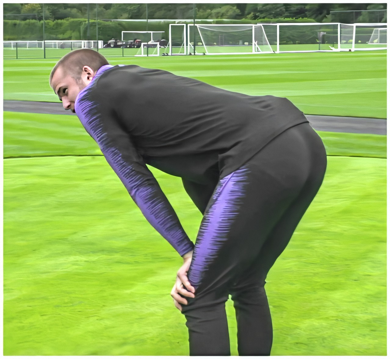 Training in trackies | Scrolller