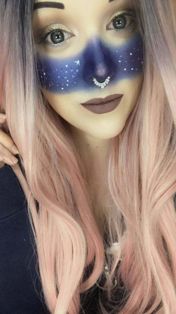 Tried to do a night sky but I’m not sure how to make stars look like stars instead of dots of ...