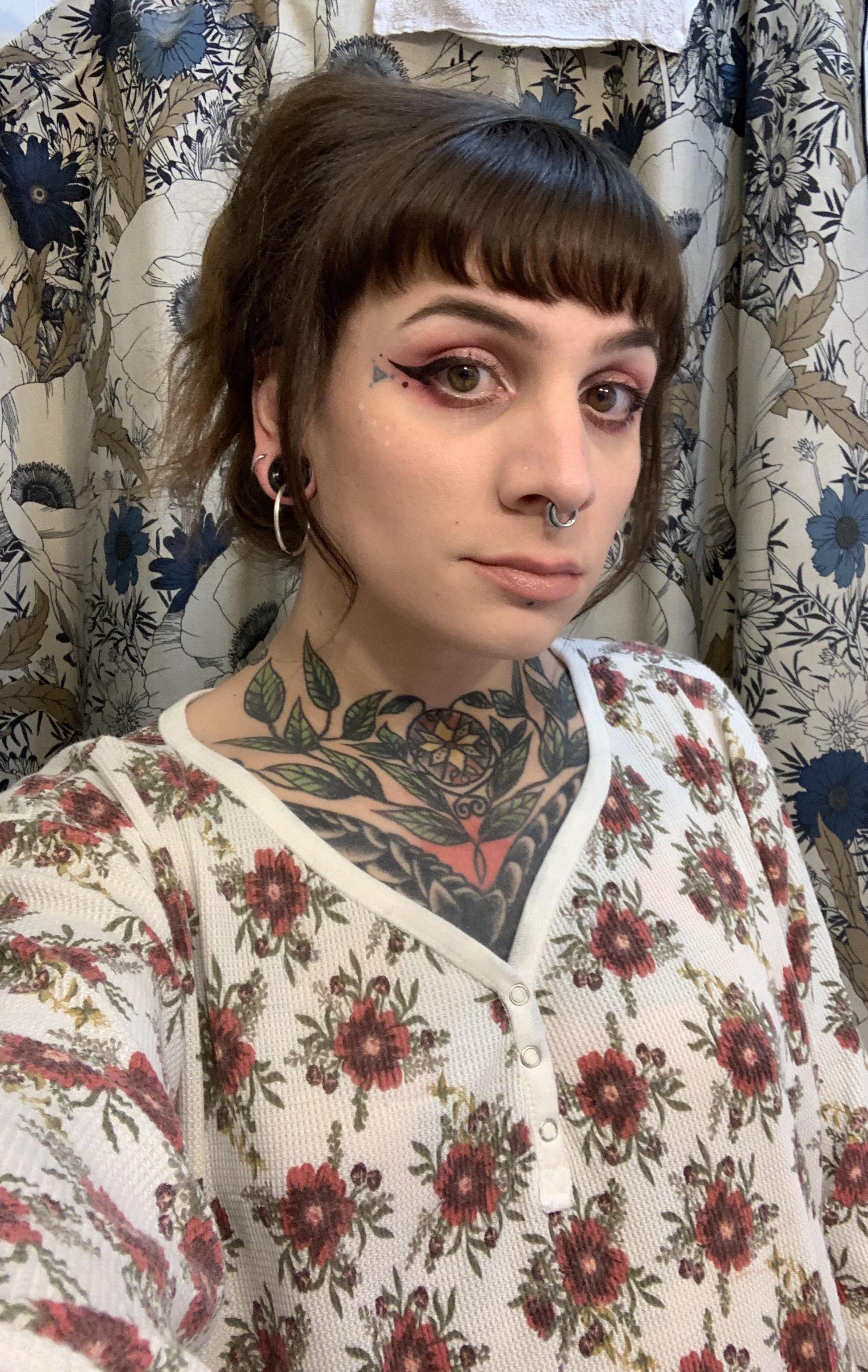 trimmed my bangs last nite | Scrolller