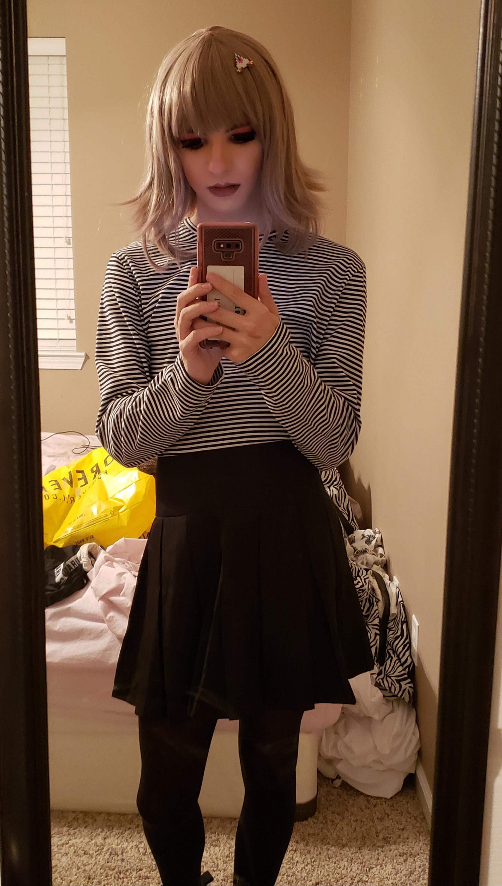 Trying on some new clothes♡♡ | Scrolller